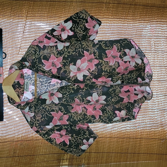 Caribou | Tops | Vintage Made In Usa Caribou Womens Hawaiian Style ...